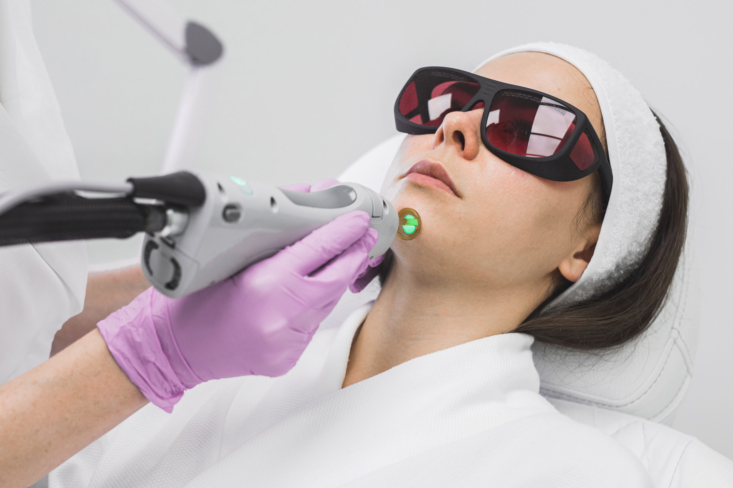 TotalFX Fractional CO2 Laser Resurfacing | Torrey Pines Dermatology